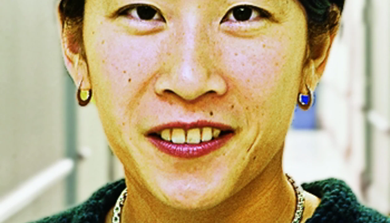 Teri Odom Receives Akron Award