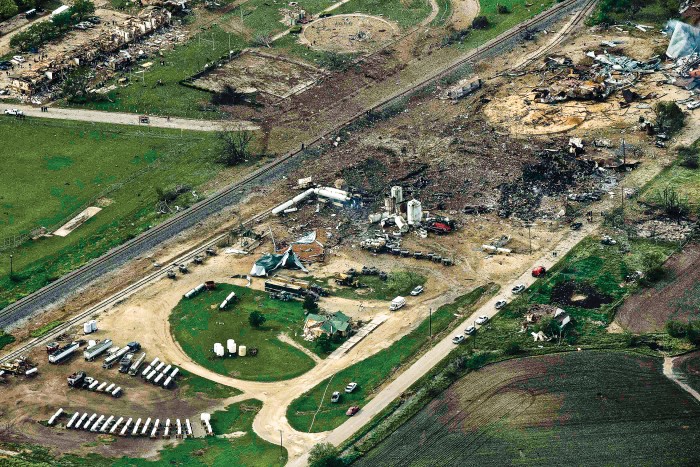 Blowup-Over-Ammonium-Nitrate