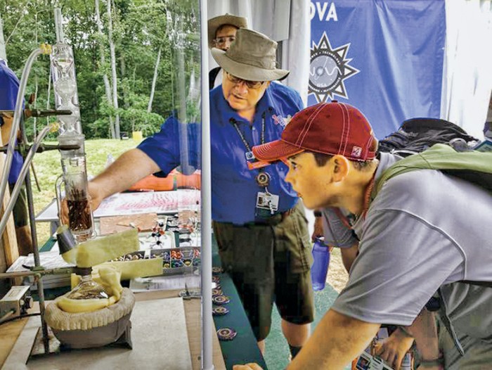 SCIENCE-SCOUTS-Boy-Scouts-try