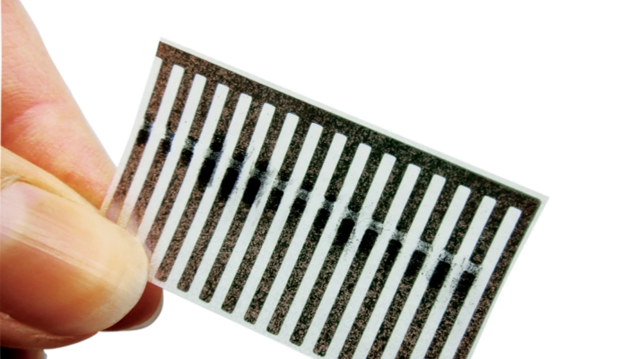 Fast Fabrication Of Gas Sensors On Paper