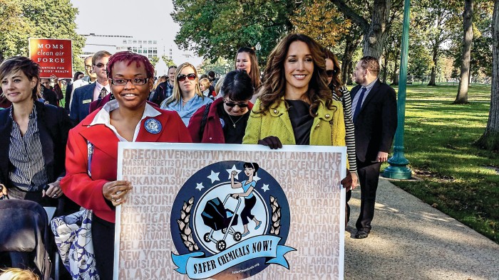 HEALTH-Activists-Hollywood-Star-Lobby