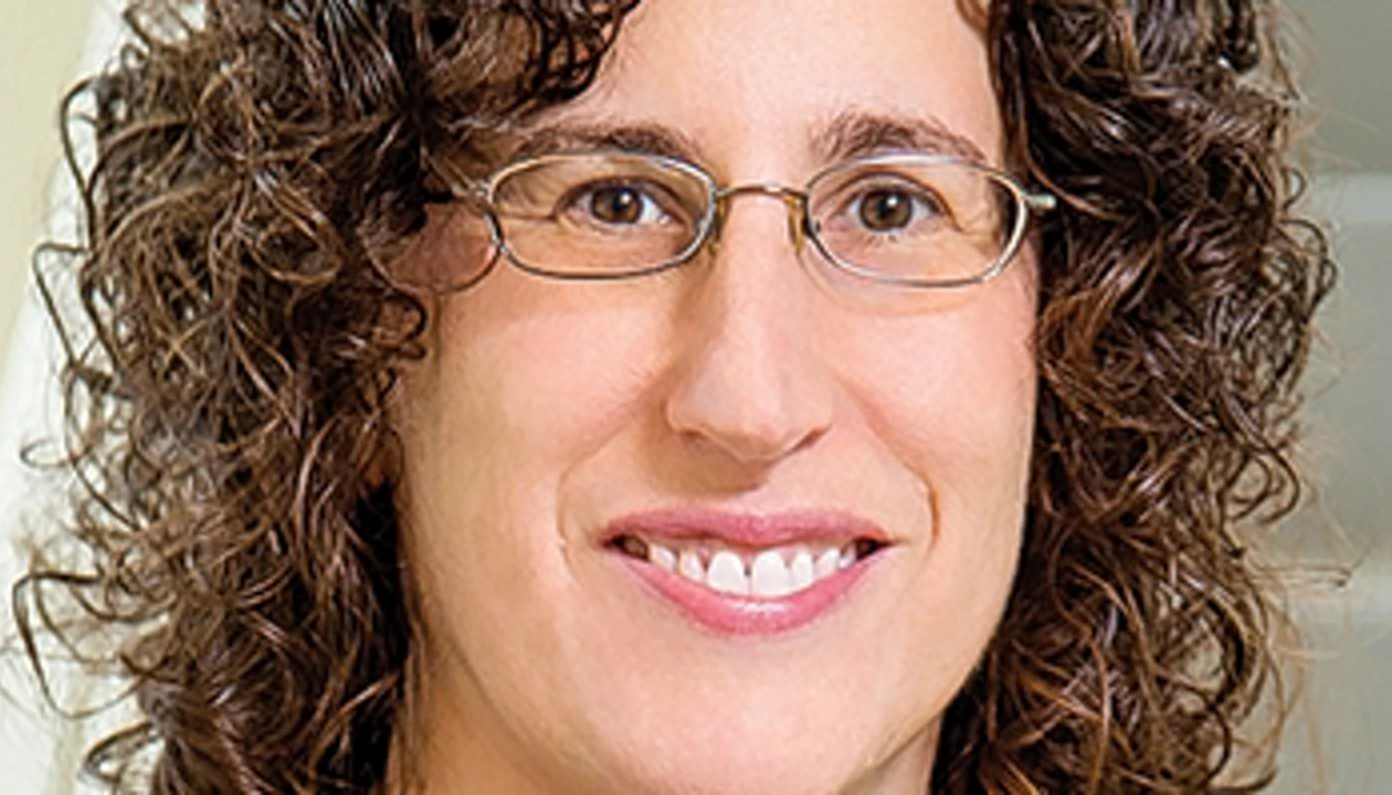 New Editor For Chemical Reviews