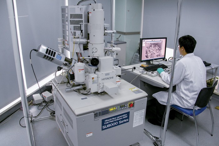 Techcomp-Holds-Cards-See