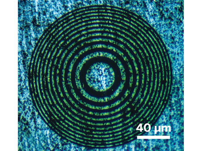 Lightweight-Lenses-Made-Graphene