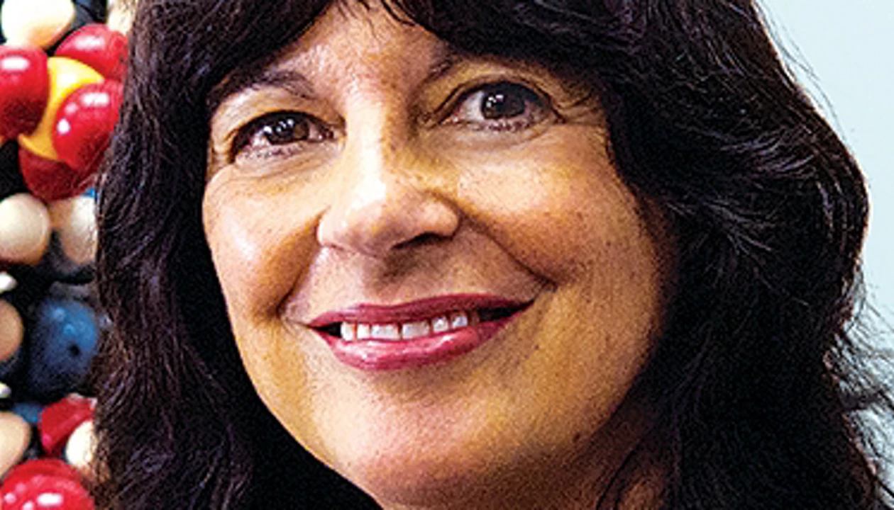 AIC Gold Medal To Jacqueline Barton