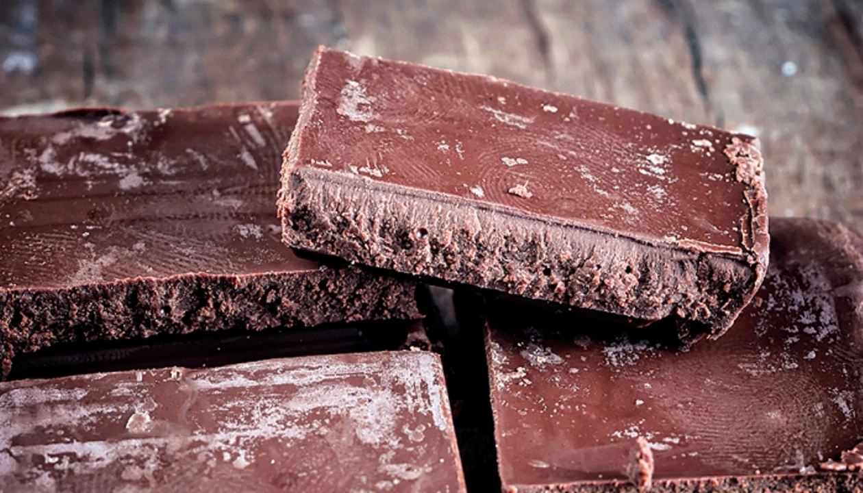 Unwelcome Fat Blooms On Chocolate