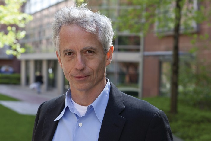 Eric-Jacobsen-Wins-Esselen-Award