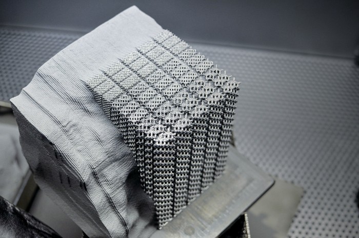 Microanalyzing-3-D-Printed-Metals