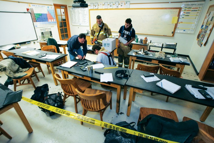 Make-Chemistry-Classroom-Demonstrations-Experiments