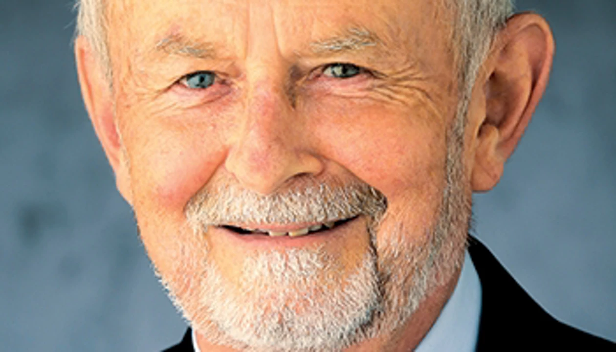 George A. Olah Award In Hydrocarbon Or Petroleum Chemistry: Mieczyslaw ...