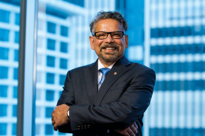 Meet-Mario-Pinto-Chemist-Runs