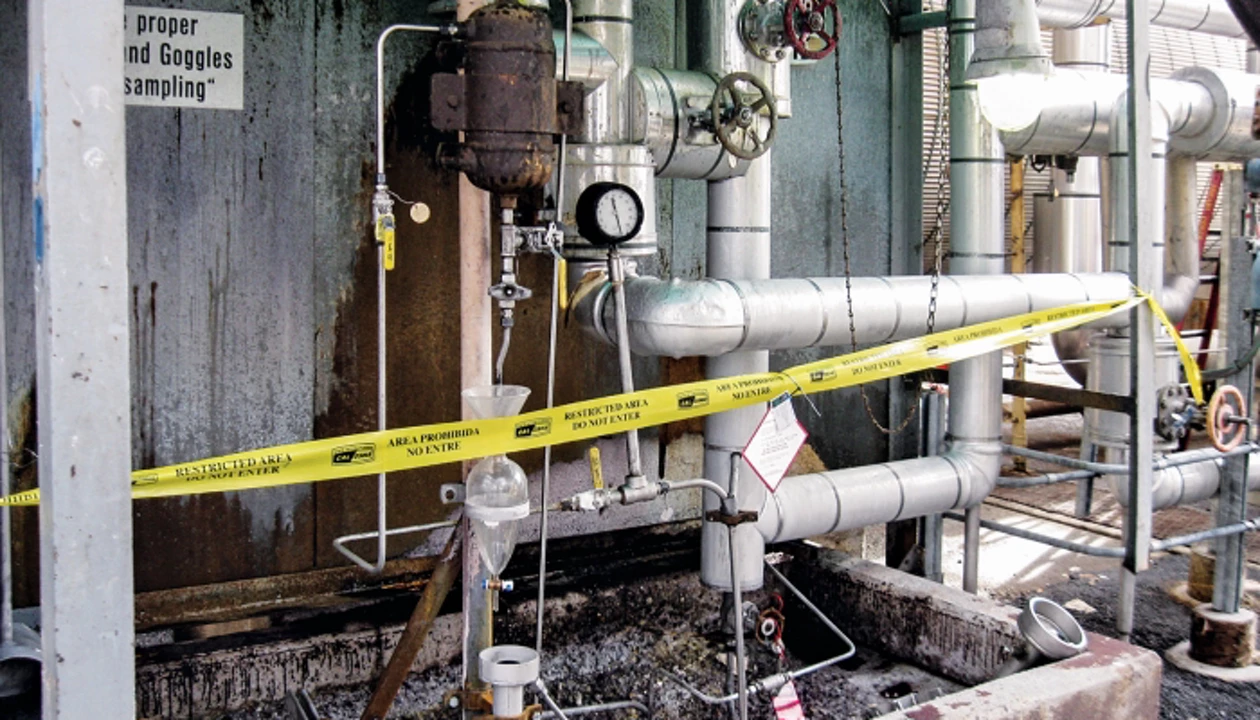Refinery fostered weak safety, Chemical Safety Board says