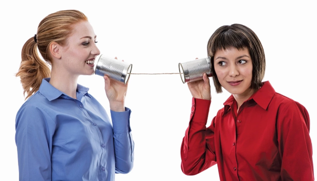 25 ways to stay in touch with former colleagues