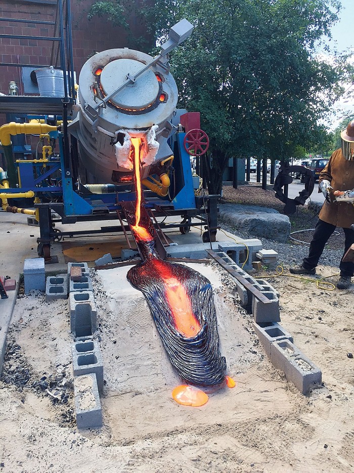 Synthetic lava brings eruption into the lab