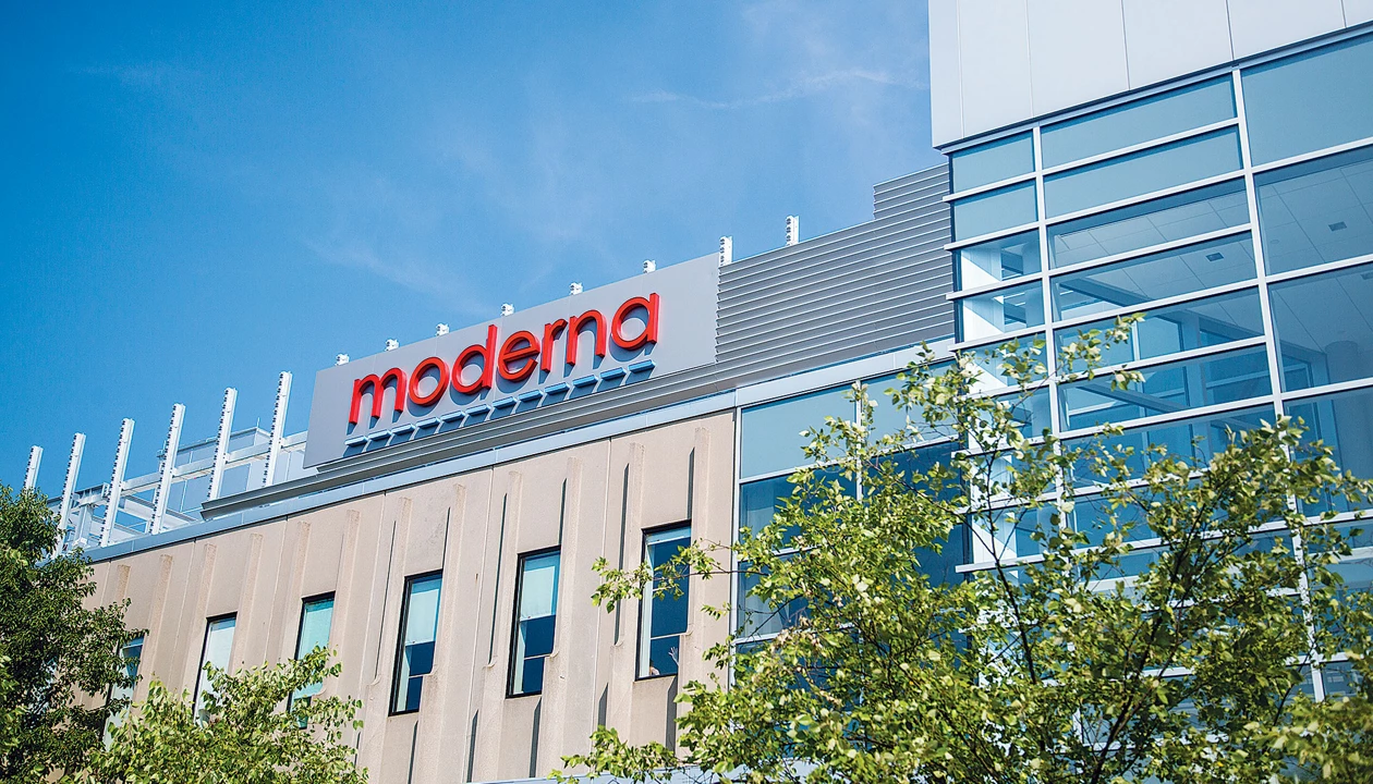Moderna opens mRNA manufacturing facility