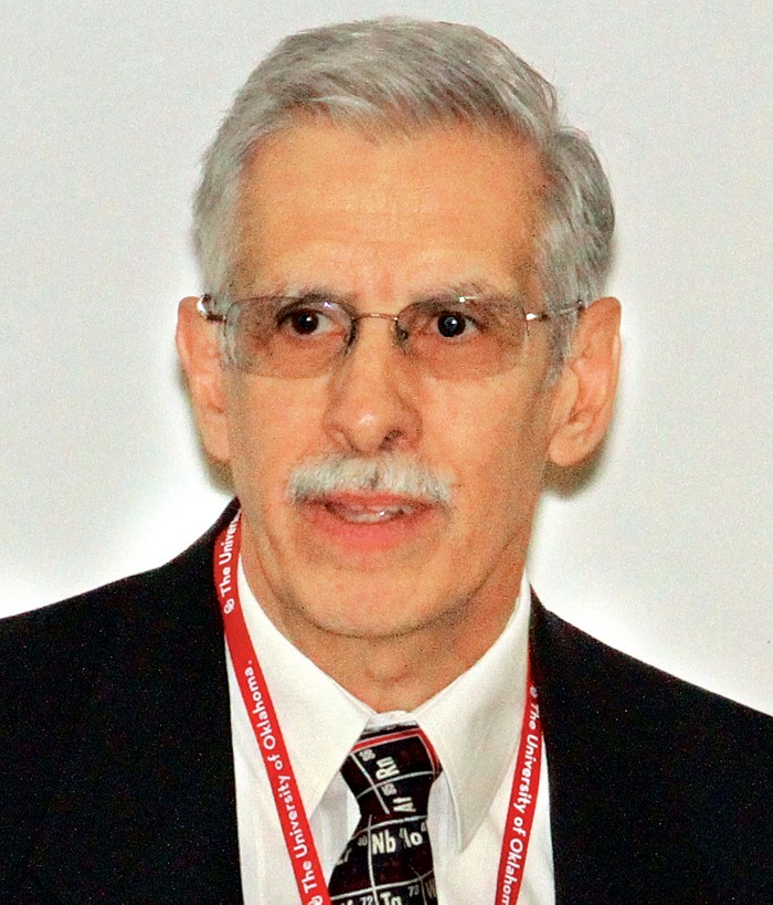 Oklahoma Chemist Award to Kenneth Nicholas