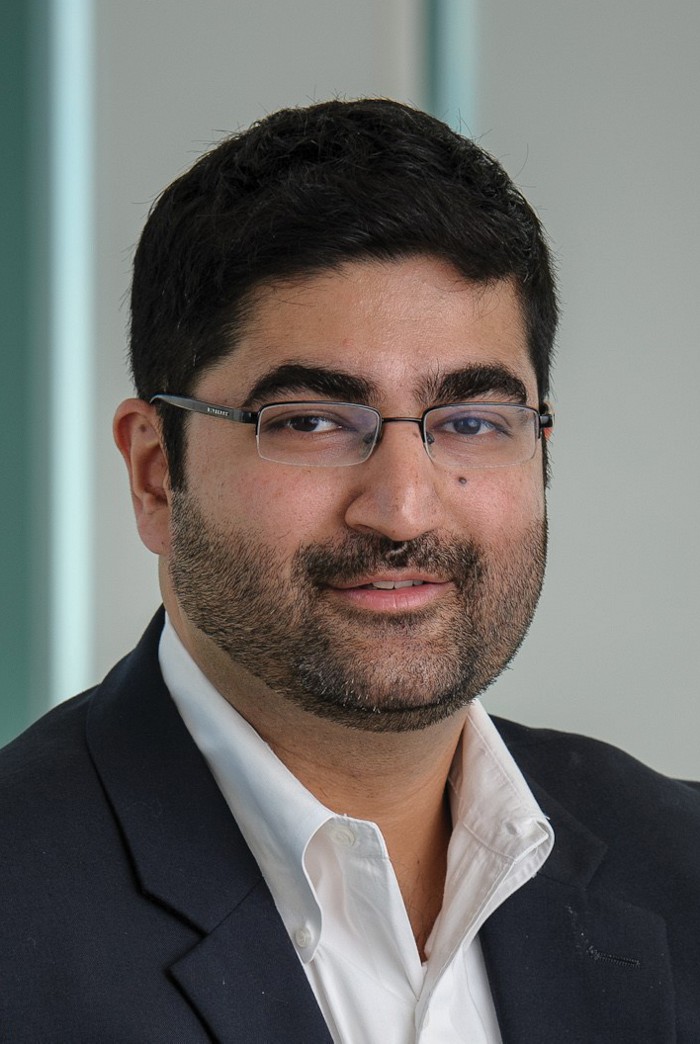 Hackerman Award to Uttam Tambar