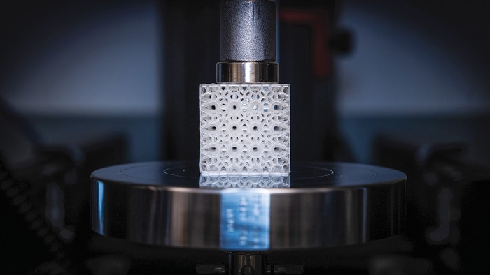 The 3-D printing industry tries to make body parts