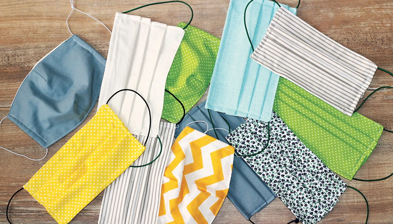 What fabrics make the most effective homemade masks?