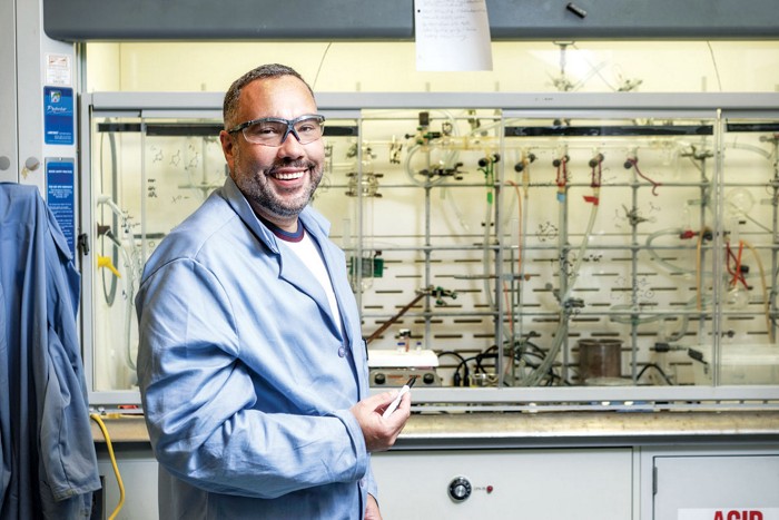 ACS Scholar alumnus: Daniel Mindiola