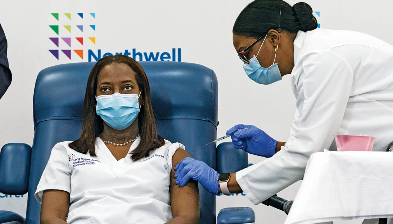 Pfizer COVID-19 vaccine rolls out across the US