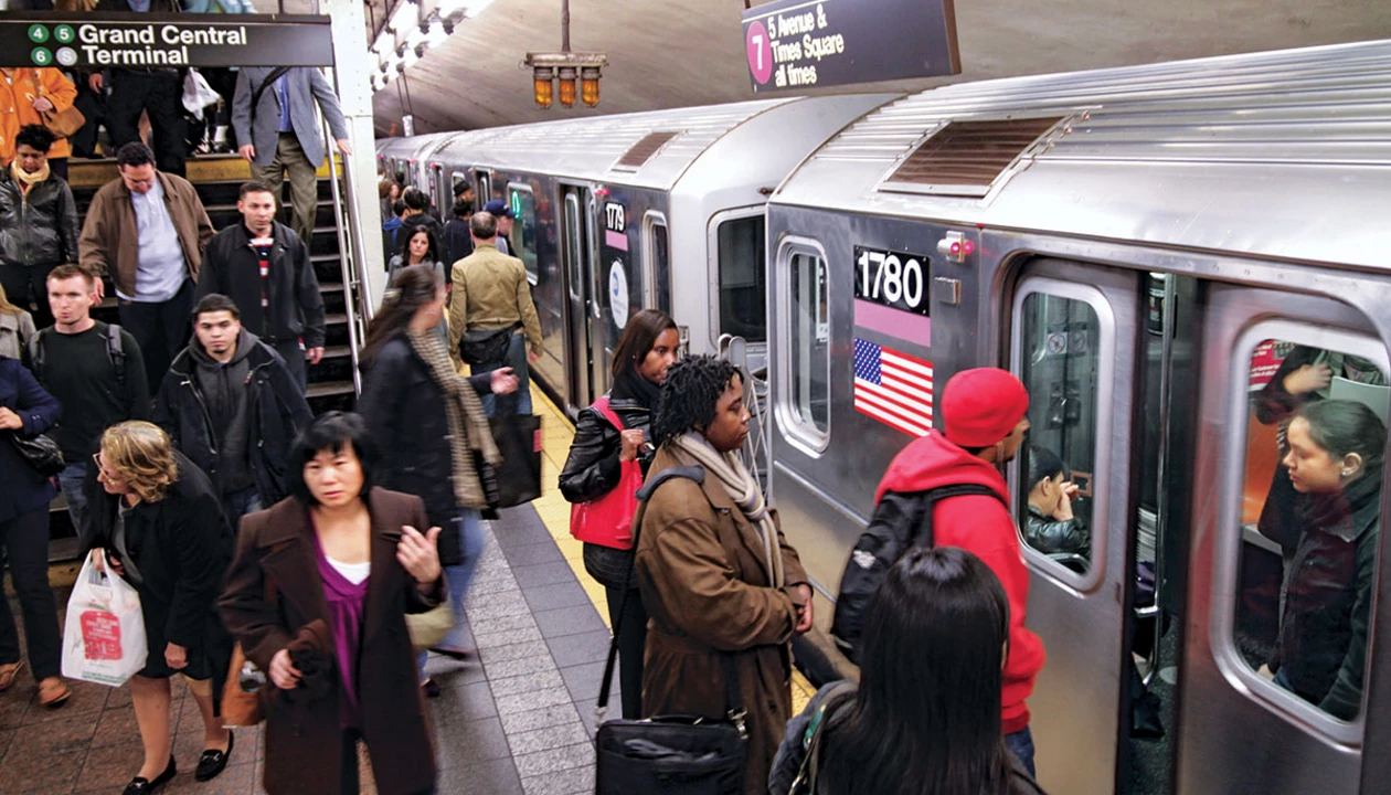 Unhealthy air pollution is elevated in subway stations