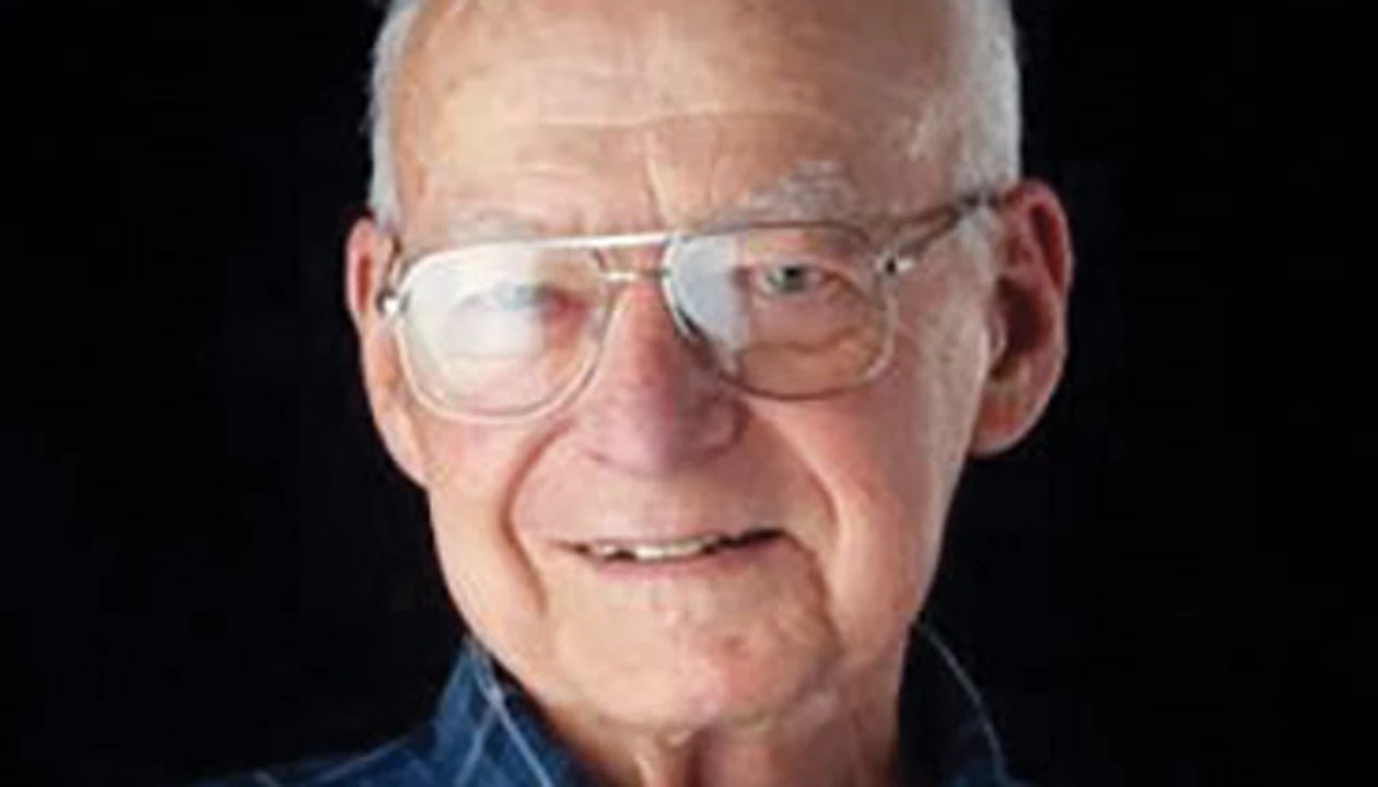 Obituary: T. Darrah Thomas