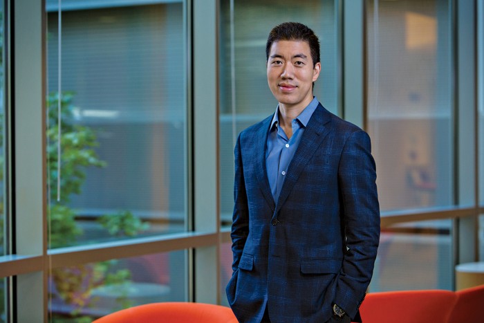 Pfizer buys into next-generation gene editing in $300 million deal with ...