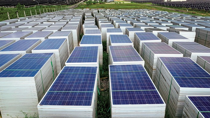 Solar panels face recycling challenge