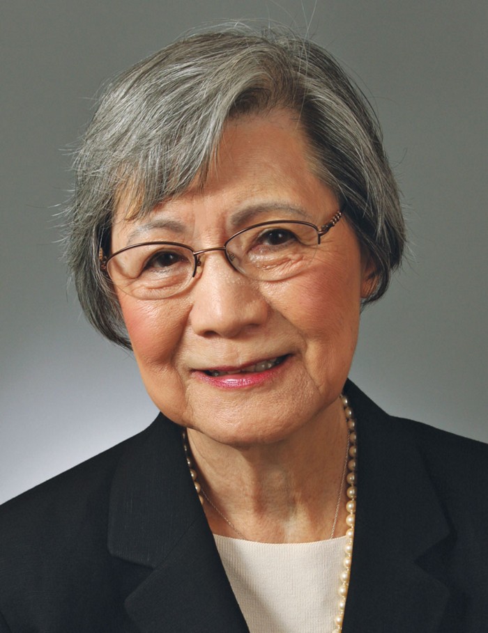 Mamie Moy wins Award for Volunteer Service to ACS