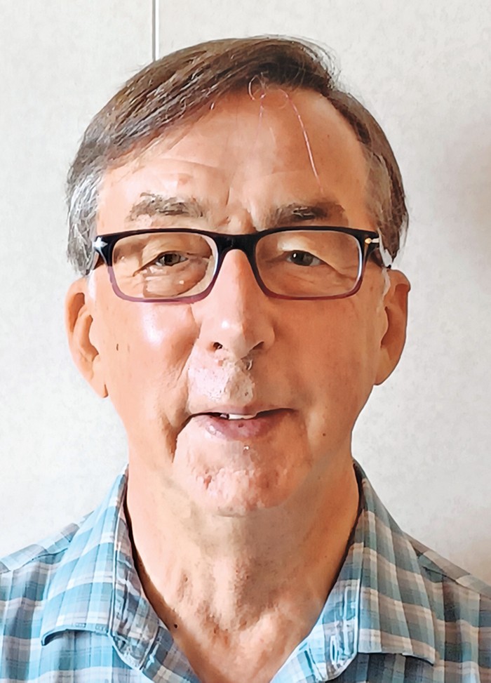 HIST award to Geoffrey and Marelene Rayner-Canham