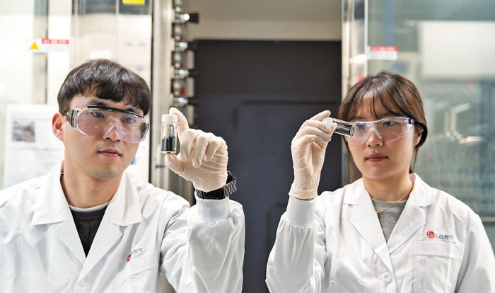 LG Chem adds to carbon nanotube capacity