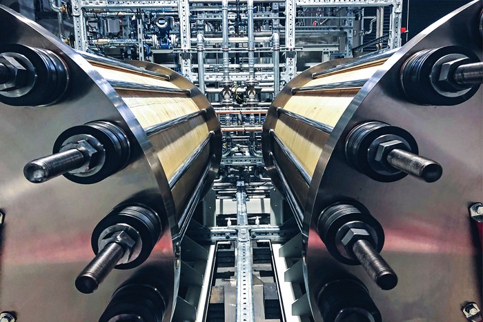 Electrolyzers: The tools to turn hydrogen green