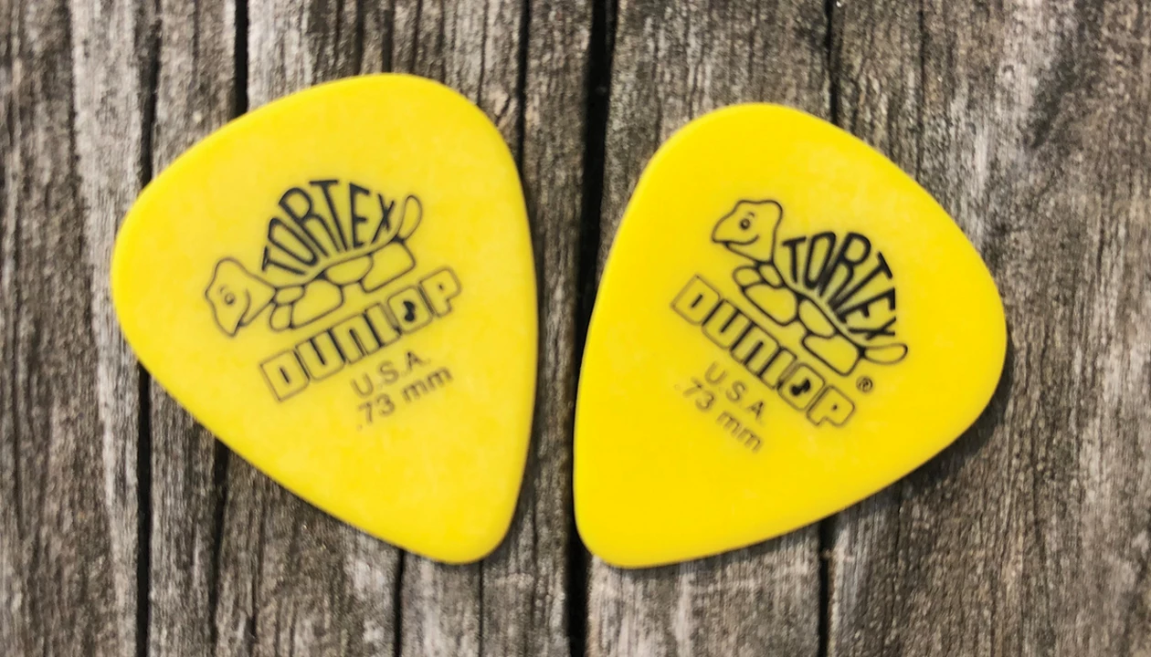 DuPont to sell Delrin acetal homopolymer unit to private equity firm