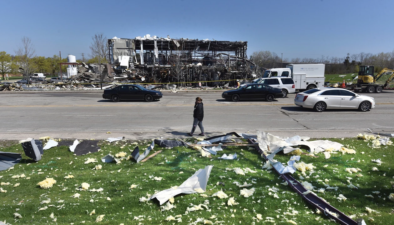 Explosion rocks silicones plant