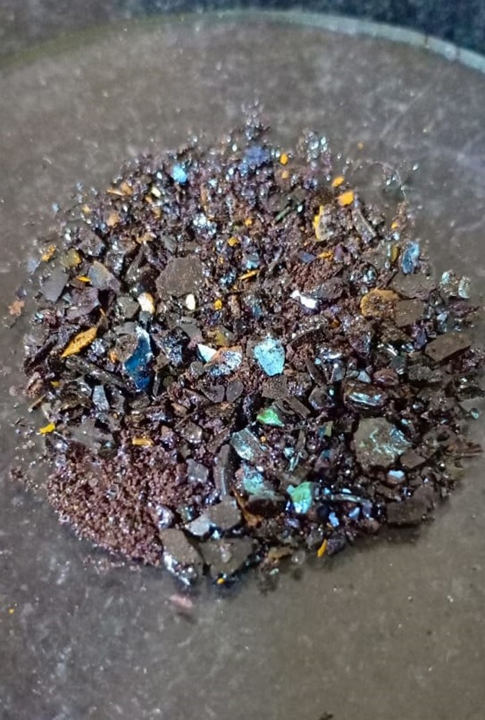 Chemistry in Pictures: Think happy thoughts