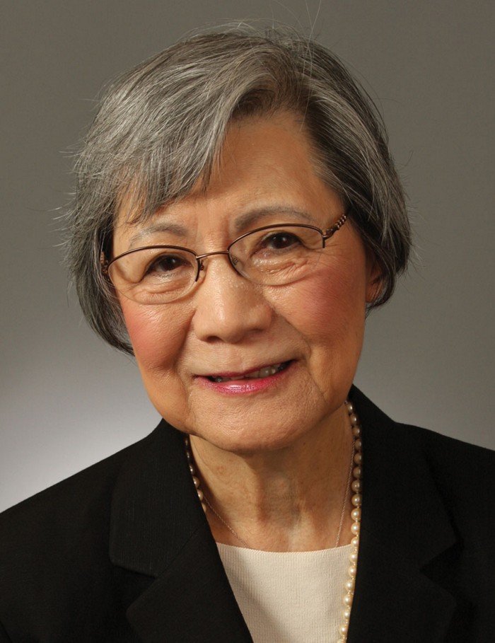 Mamie Moy wins Award for Volunteer Service to the ACS