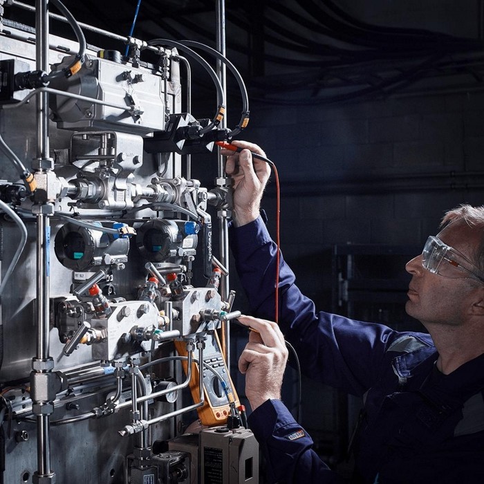 Podcast: Making hydrogen is easy; making it green is a challenge