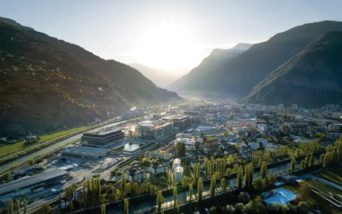 Lonza’s CEO makes sharp exit