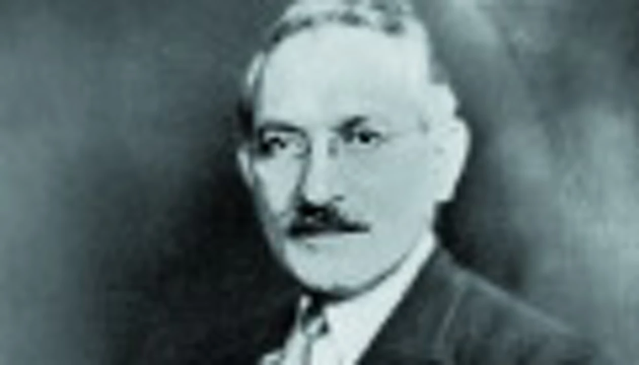 Landmark Honors Selman Waksman