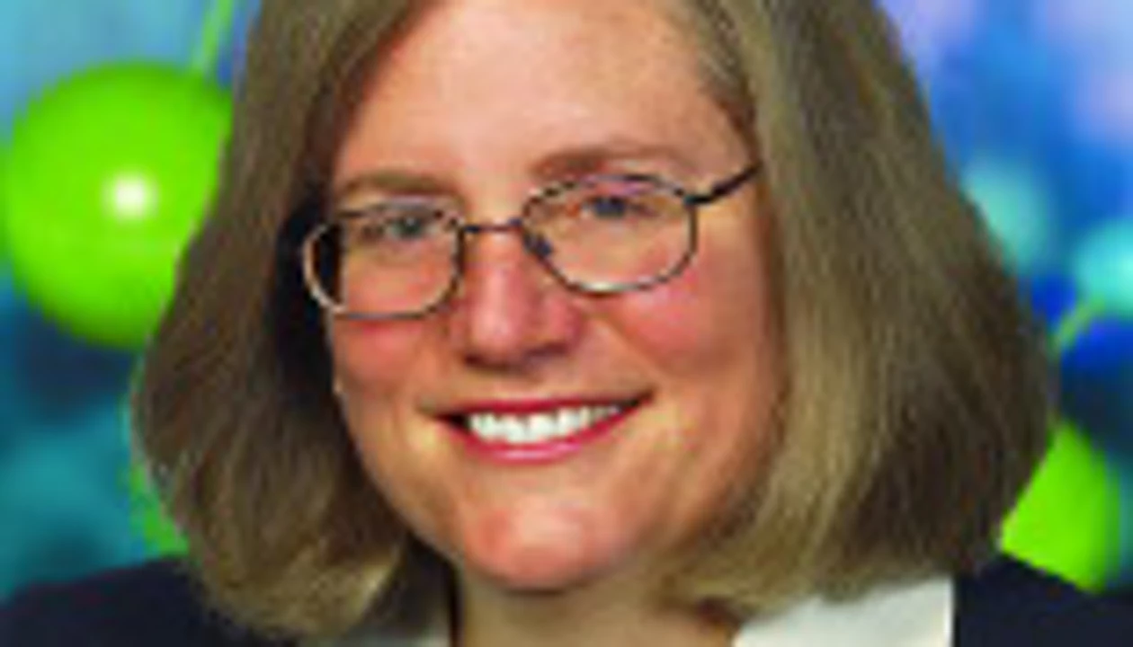 Catherine Hunt Is 2006 ACS President-elect