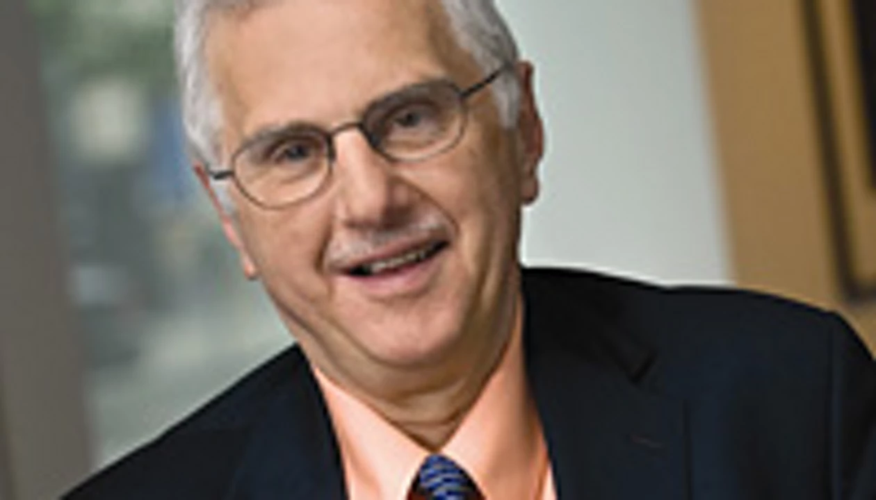 Bruce Alberts Wins Vannevar Bush Award