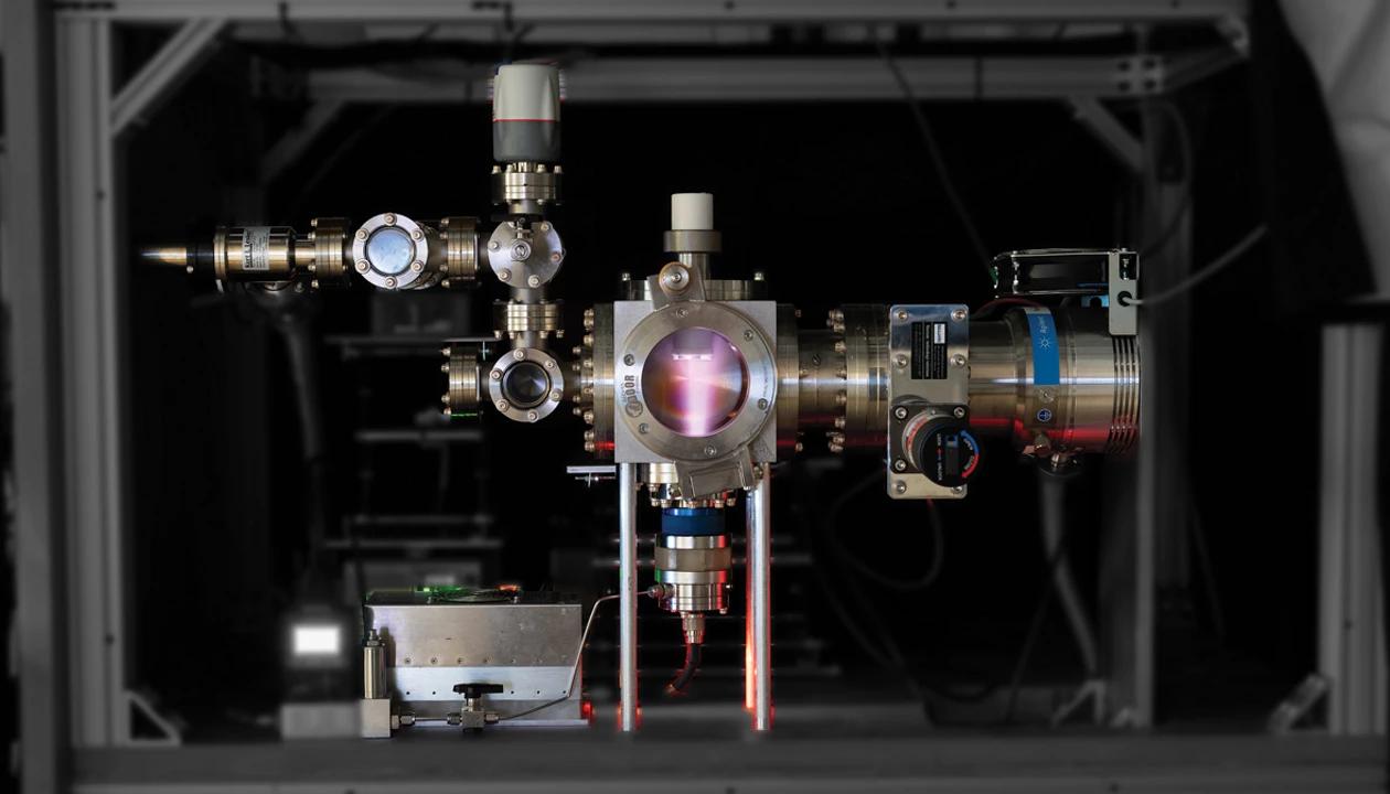Chemistry in pictures: Bespoke particle accelerator