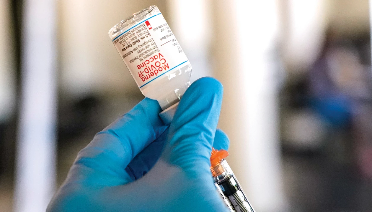 US FDA approves Moderna’s next-generation COVID-19 vaccine, with caveats