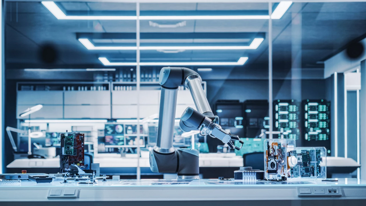 Four AI-driven robots make easy work of quantum dot synthesis