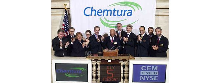 Chemtura-Debuts