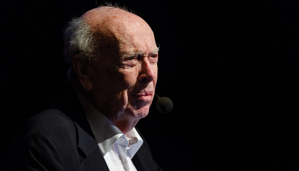 Codiscoverer of DNA structure James Watson dies at 97