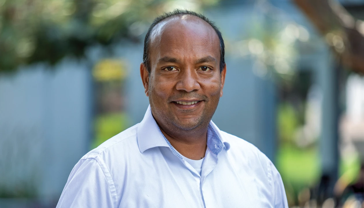 NIH cuts funding for Sumit Chanda's antiviral drug discovery program | News Minimalist