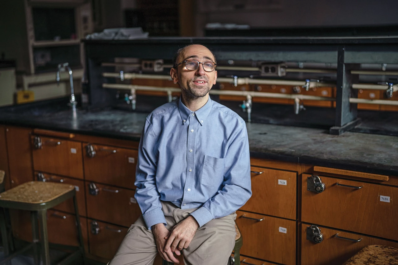 Matthew J. Guberman-Pfeffer studies the physics that makes biochemistry ...