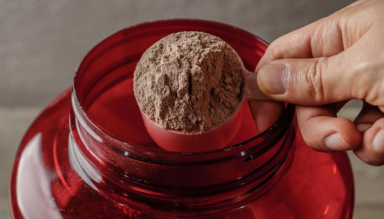 Why scientists found lead in protein powders